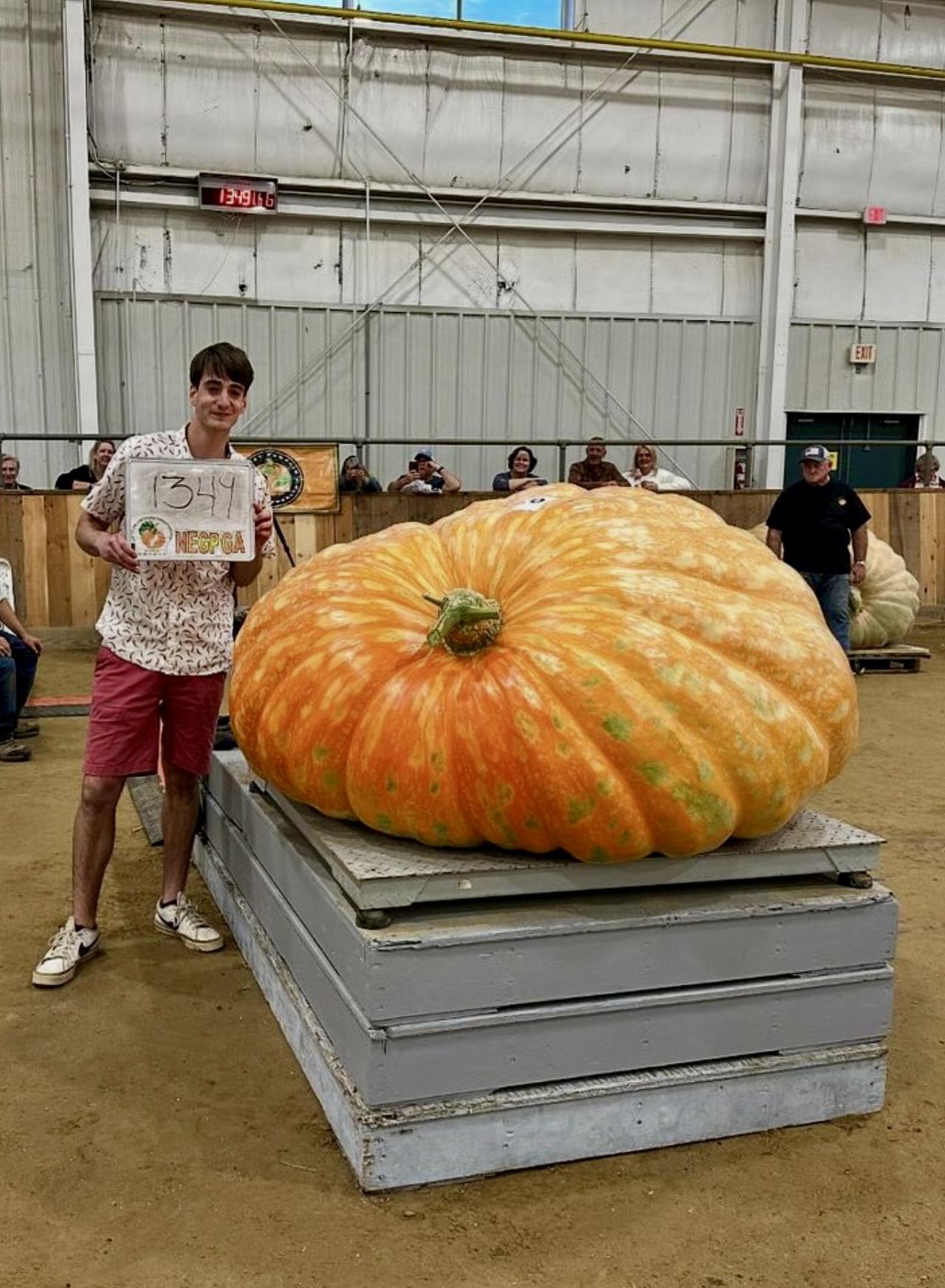 Our Giant Pumpkin & World Class Pumpkin Carver | Chatham Bars Inn